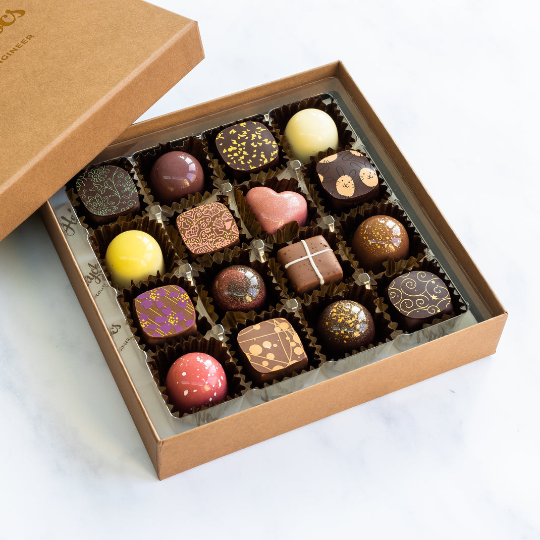 Hollychocs - Handmade Chocolates engineered to perfection